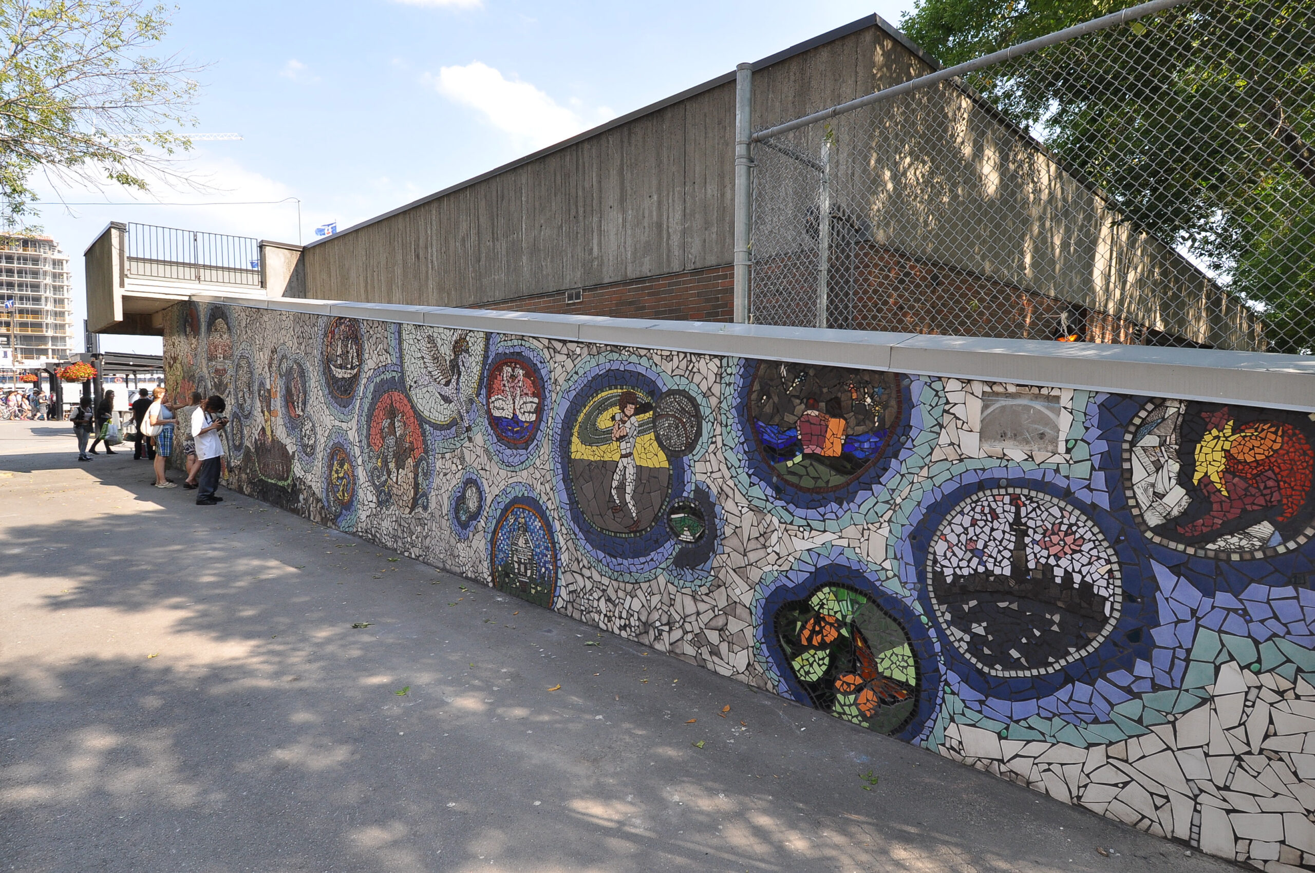 Field Trip: Mosaic Public Art Tour in Toronto - Visual Arts Mississauga